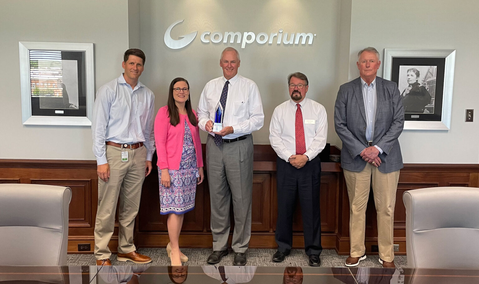 SCRA Presents Visionary Award to Comporium - SCRA: South Carolina ...